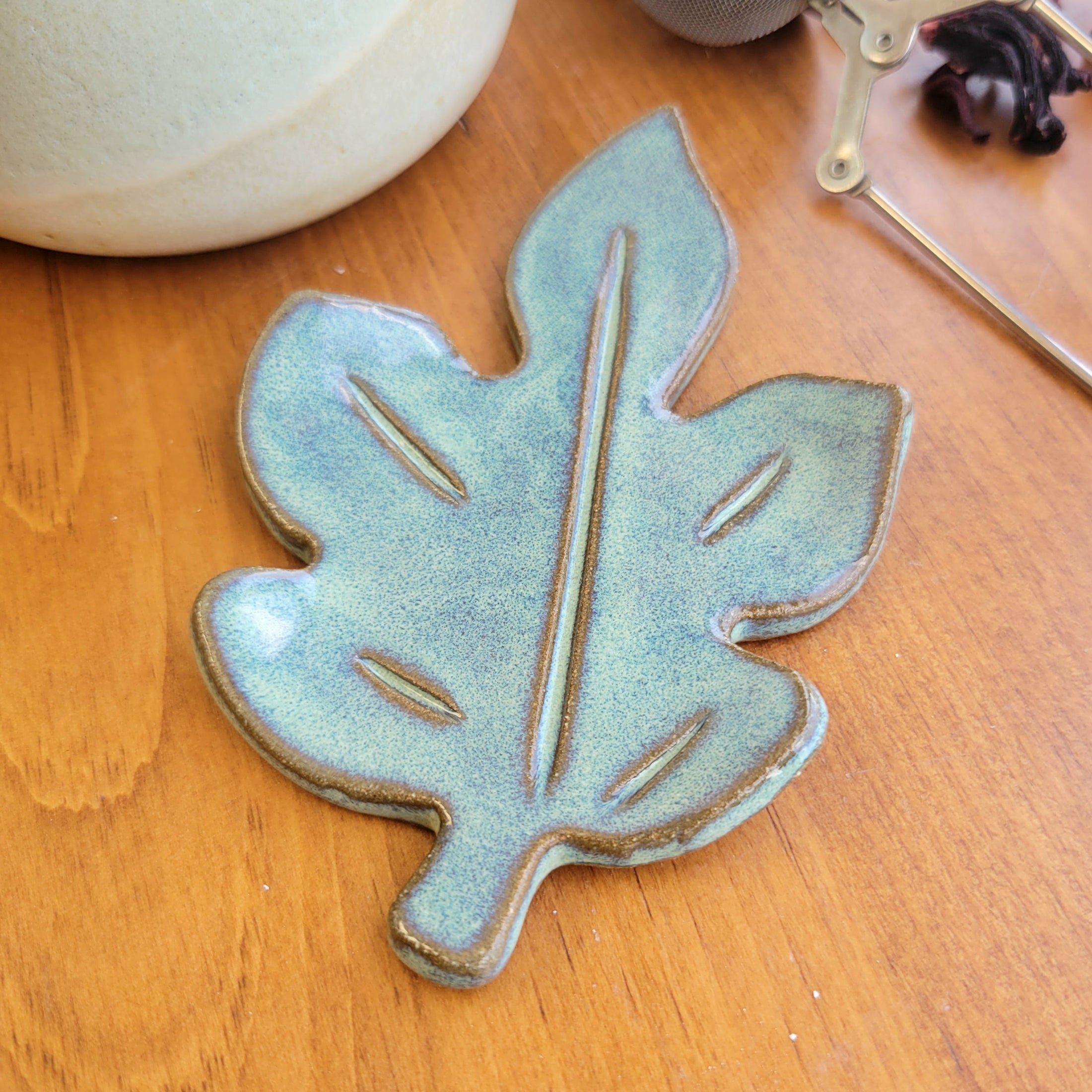 Mini Oak Leaf Spoon Rest – Handmade Coffee Bar Accessory – The Mud Place